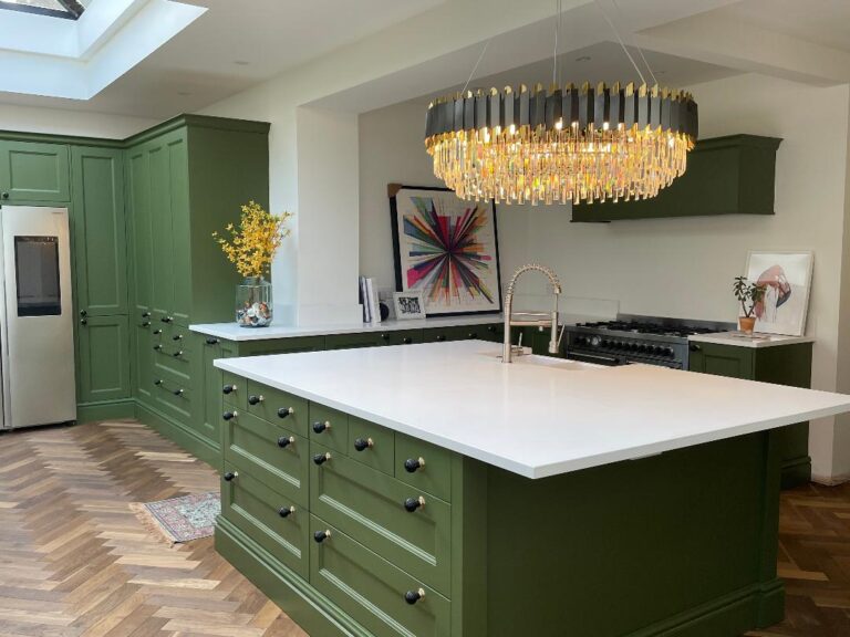 How to choose the perfect colours for your kitchen makeover